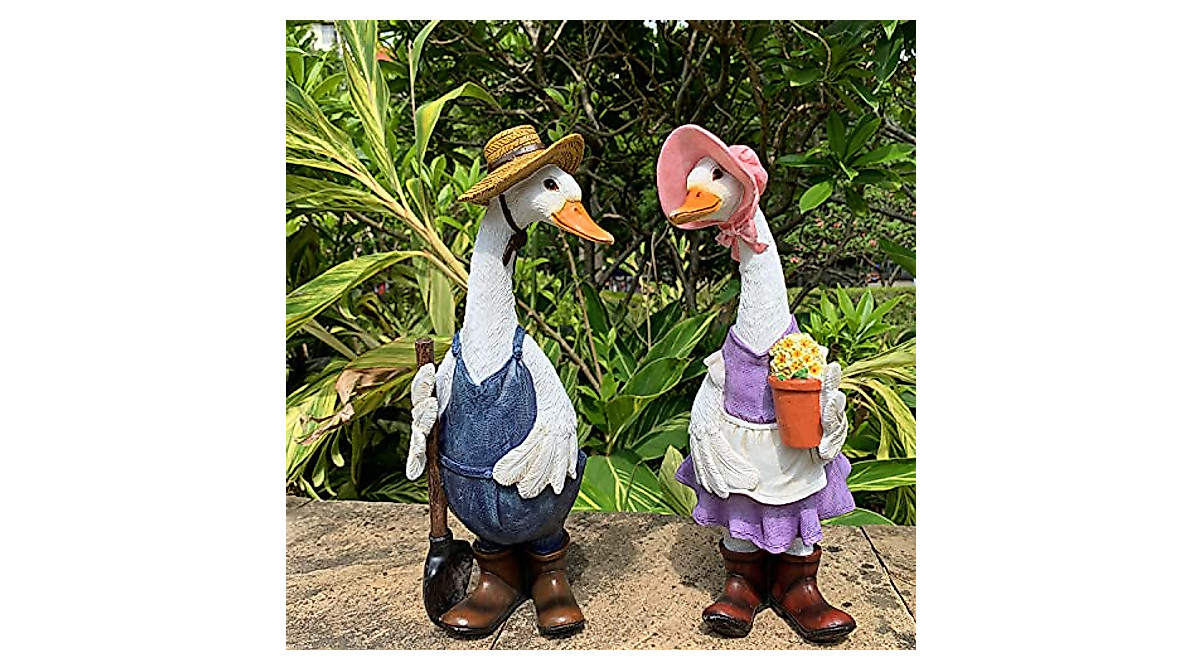 Gardener Duck Garden Statue - Cute Indoor/Outdoor Decor