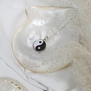 AeraVida Yin Yang Balance of Life .925 Sterling Silver Necklace for Men and Women, 18 inch