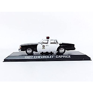Greenlight Collectibles - Collectible Model Car, 86582, Black/White