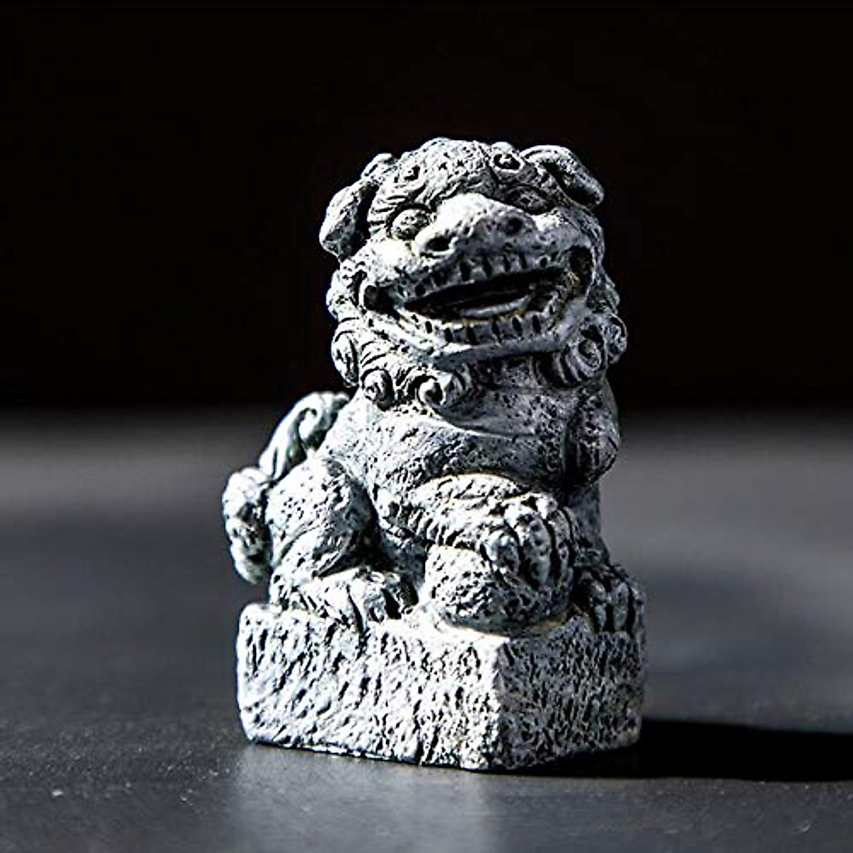 Smoothedo-Pets Fish Tank Decorations Aquarium Decoration Mini/Pair Size Ornaments Accessories Fish Hides Asian Garden FengShui Beast Dog (Mini Lion Statue/Pair)