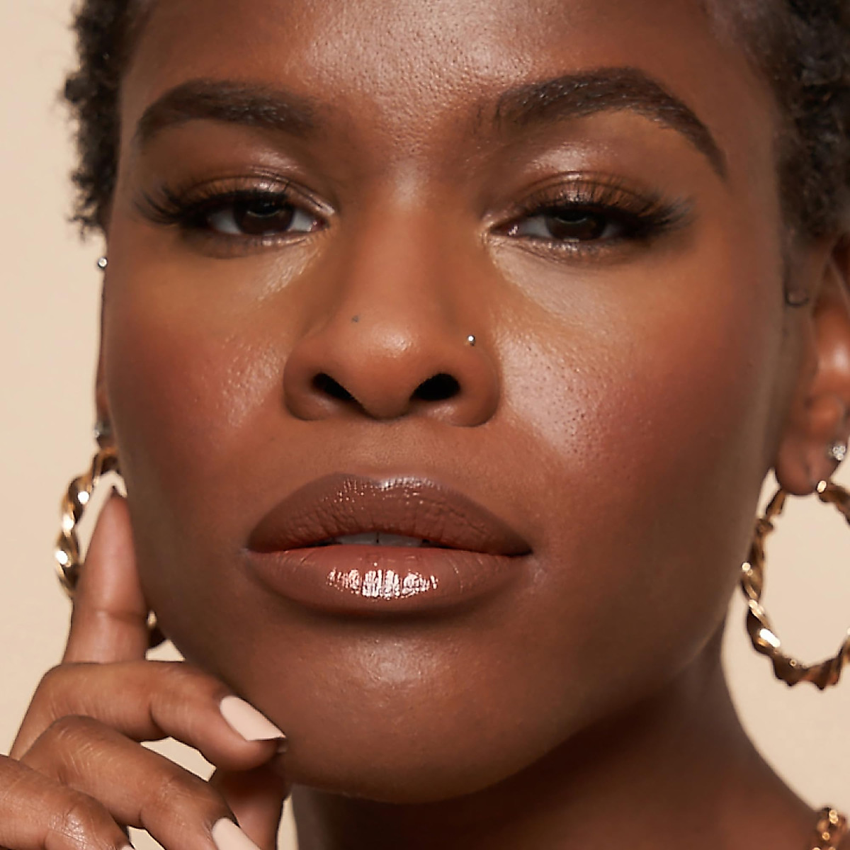 The Lip Bar | Vegan Non-Sticky Lip Gloss | High Shine Finish | Headliner - Warm Terracotta Brown