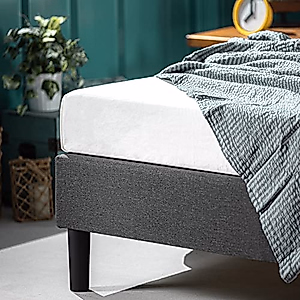 ZINUS Curtis Upholstered Platform Bed Frame / Mattress Foundation / Wood Slat Support / No Box Spring Needed / Easy Assembly, Grey, King