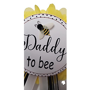 Daddy to Bee Pin Baby Shower Yellow & Black pin for dad to wear at Baby Shower, Baby Sprinkle