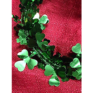 Amscan Saint Patrick's Day Shamrocks Wire Garland, 12', Green