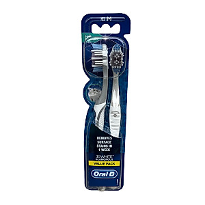 Oral-B 3D White Glamorous Manual Toothbrush with Medium Bristles, 2 Count