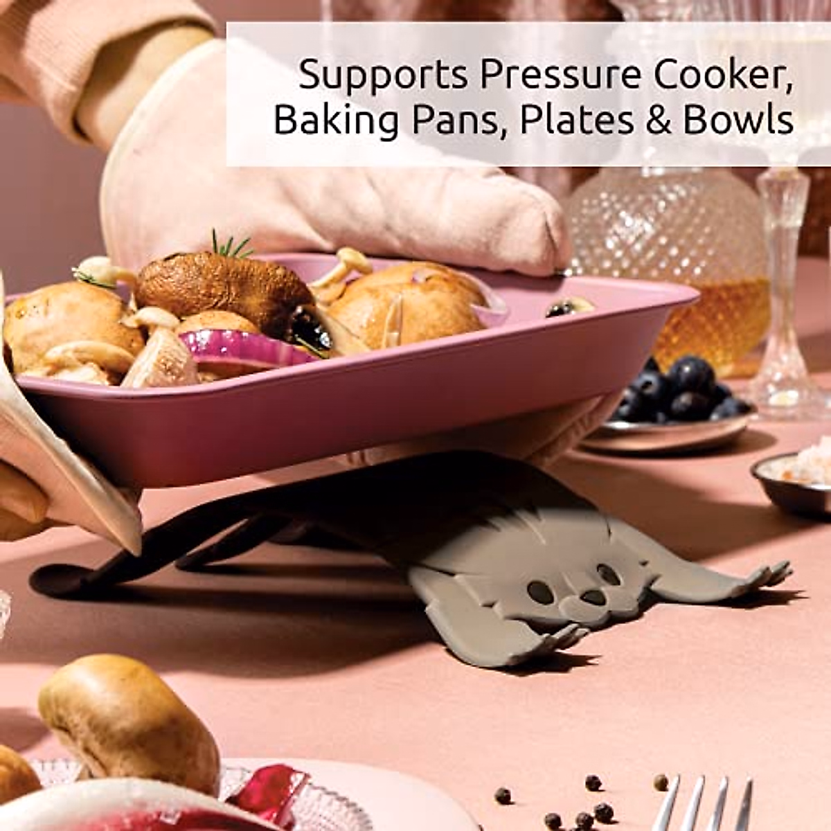 OTOTO Scaredy Cat Trivets for Hot Dishes Non Slip Heat Resistant Silicone Pot Holders & Trivet for Kitchen Counter - Cute Kitchen Accessories & Funny Cat Gifts - Hot Pot Holder for Wood Tables