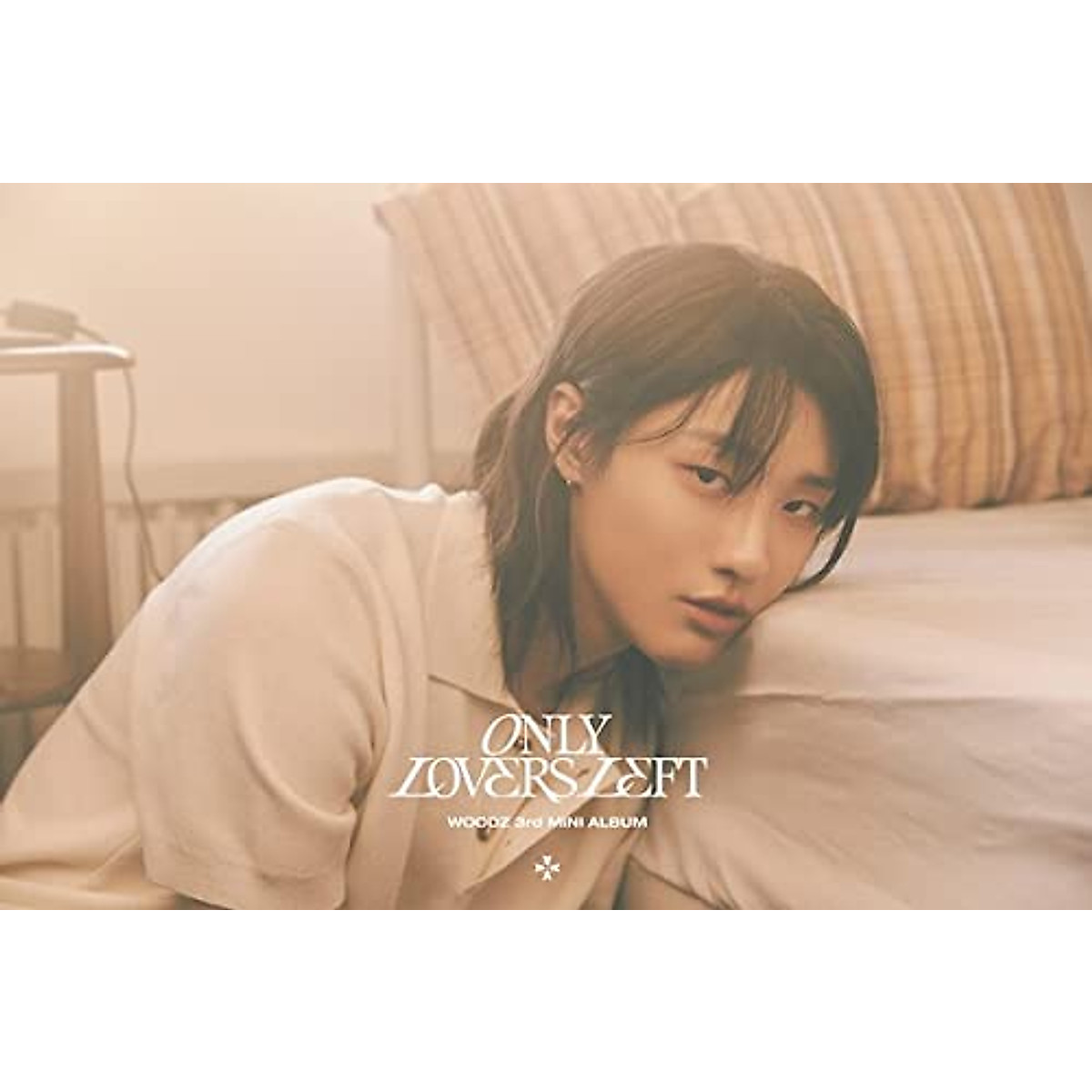 WOODZ ONLY Lovers Left 3rd Mini Album Random Version CD+1p Folding Poster On Pack+96p Booklet+1p Sticker+1p Post+1p Lyrics Bookmark+1p PhotoCard+1p Message Card+Tracking