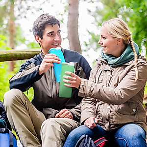 mountop Collapsible Water Bottle, Portable Food Grade Silicone Foldable Travel Reusable Leak Proof Water Bottles for Traveling Running Fitness BPA Free, 20oz, Blue