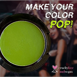 MANIC PANIC Poison Ivy Green Face & Body Paint for Halloween Costumes - Cream Halloween Makeup for Costumes & Cosplay - Smooth, Blendable & Full Coverage, Vegan