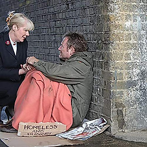 24 Pack of Wholesale Hypoallergenic Microfiber Blankets - 30x40 Fleece Throw Blankets in Bulk