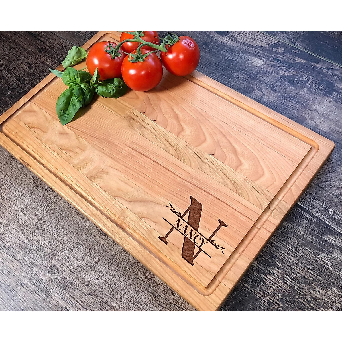 Personalized Mr and Mrs Cutting Board Wedding Gift for Couple Custom Cutting Board Housewarming Gift