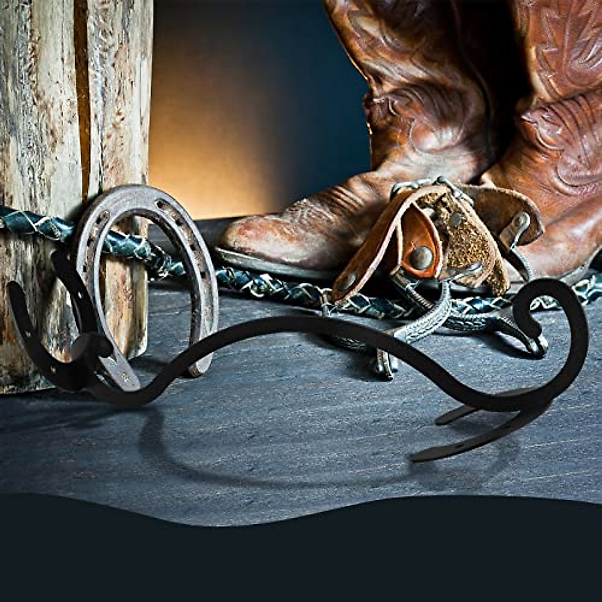 Western Cowboy Hat Holder for Wall Decorative Wall Mounted Holder Metal Cowboy Hat Holder Rustic Hat Organizer for Hat Coat Key Door Home Bedroom Storage and Display (2 Pcs)