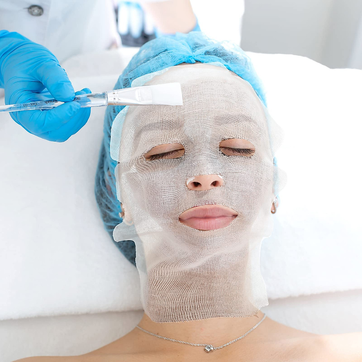 Maitys 150 Pieces Pre-cut Gauze Facial Cotton Beauty Gauze Skin Care Face for Facial Spa,High frequency