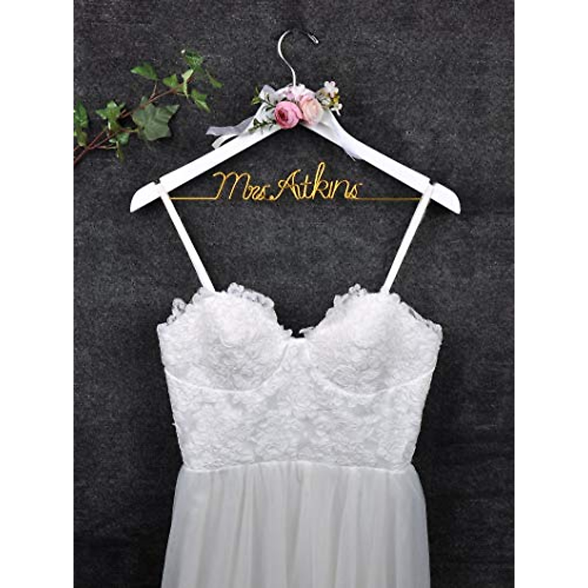 Bride Hanger, Wedding Hanger, Personalized Bride Hanger, Lady Hanger, Custom Hanger, Honor Maid, Bridesmaid, Doctor, Doctor Graduation Dress Hanger