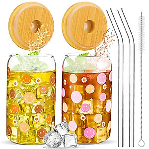 gisgfim 2 Pcs Smile Face Ice Coffee Cup Boho Glass Cup with Straw and Bamboo Lids 16oz Recycled Retro Groovy Drinking Glasses for Tea Soda Clear Water Family Friends Women Gifts