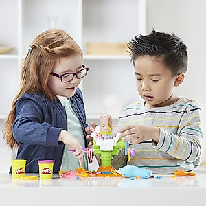 Play-Doh Buzz 'n Cut Fuzzy Pumper Barber Shop Toy with Electric Buzzer and 5 Non-Toxic Play-Doh Colors, 2-Ounce Cans (Amazon Exclusive)