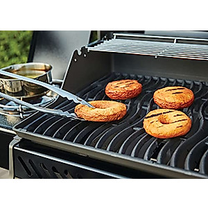 Napoleon Rogue 425 BBQ Grill, Black, Propane Gas - R425SBPK-1-OB - With Three Burners and Range Gas Side Burner, Barbecue Gas Cart, Folding Sideshelves, Instant Failsafe Ignition