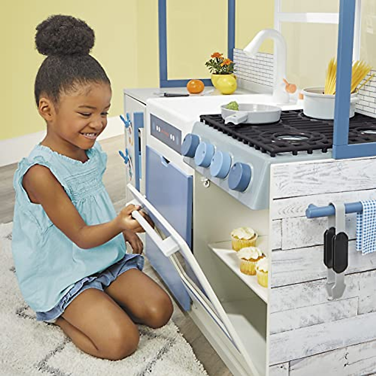 Little Tikes Wood Chef's Play Kitchen with Realistic Lights Sounds, 20+ Interactive Accessories Set, Dual-Sided White & Blue Wooden Play Kitchen- Gift for Kids Girls Boys, Pretend Toy for Ages 3 4 5+