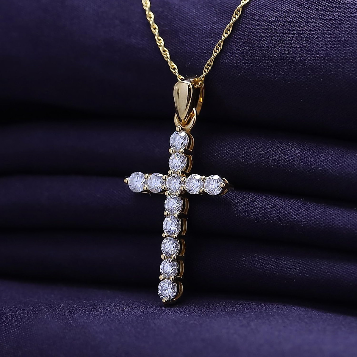 SAVEARTH DIAMONDS 1 1/10 Carat Round Cut Lab Created Moissanite Diamond Cross Pendant Necklace In 14K Yellow Gold Over Sterling Silver For Women With 18" Chain(VVS1 Clarity, 1.10 Cttw)