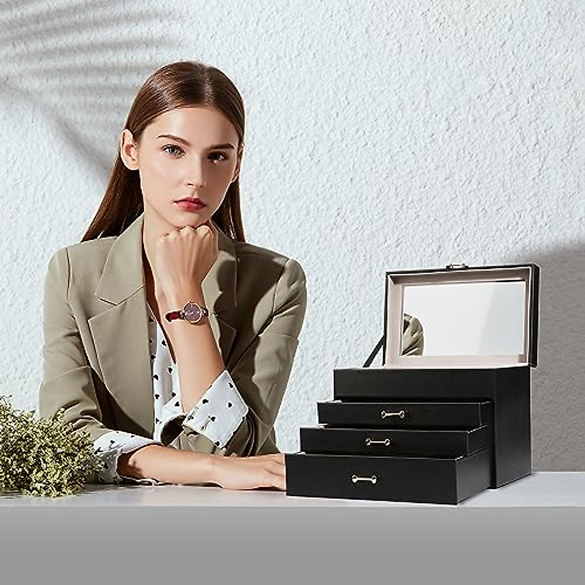 V-LAFUY Jewelry Organizer Box with Mirror, Large Jewelry Organizers and Storage, Jewelry Organizer for Rings Earrings Necklaces Glasses Bracelets Watches, Black Mirror