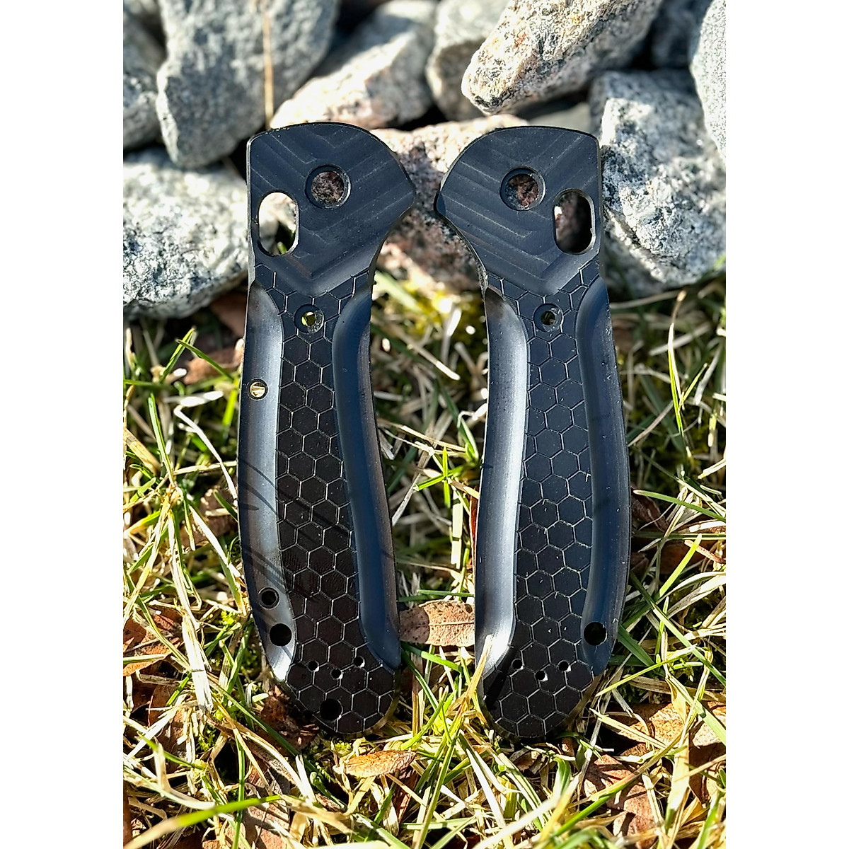 Generic Black Anodized Honeycomb Billet Aluminum Tritilian Design Scales Full Size Griptilian Custom Knife Handle, Knife Scales, EDC