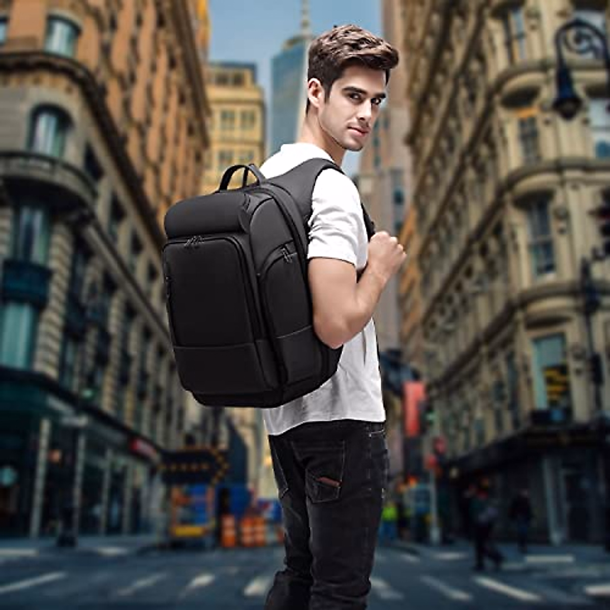 GYakeog Backpack for Traveling on Airplane, Travel Backpack for Men Women 17.3 inch Laptop Backpack large Travel Backpacks Carry on Work Backpack Waterproof Charge Antitheft Black