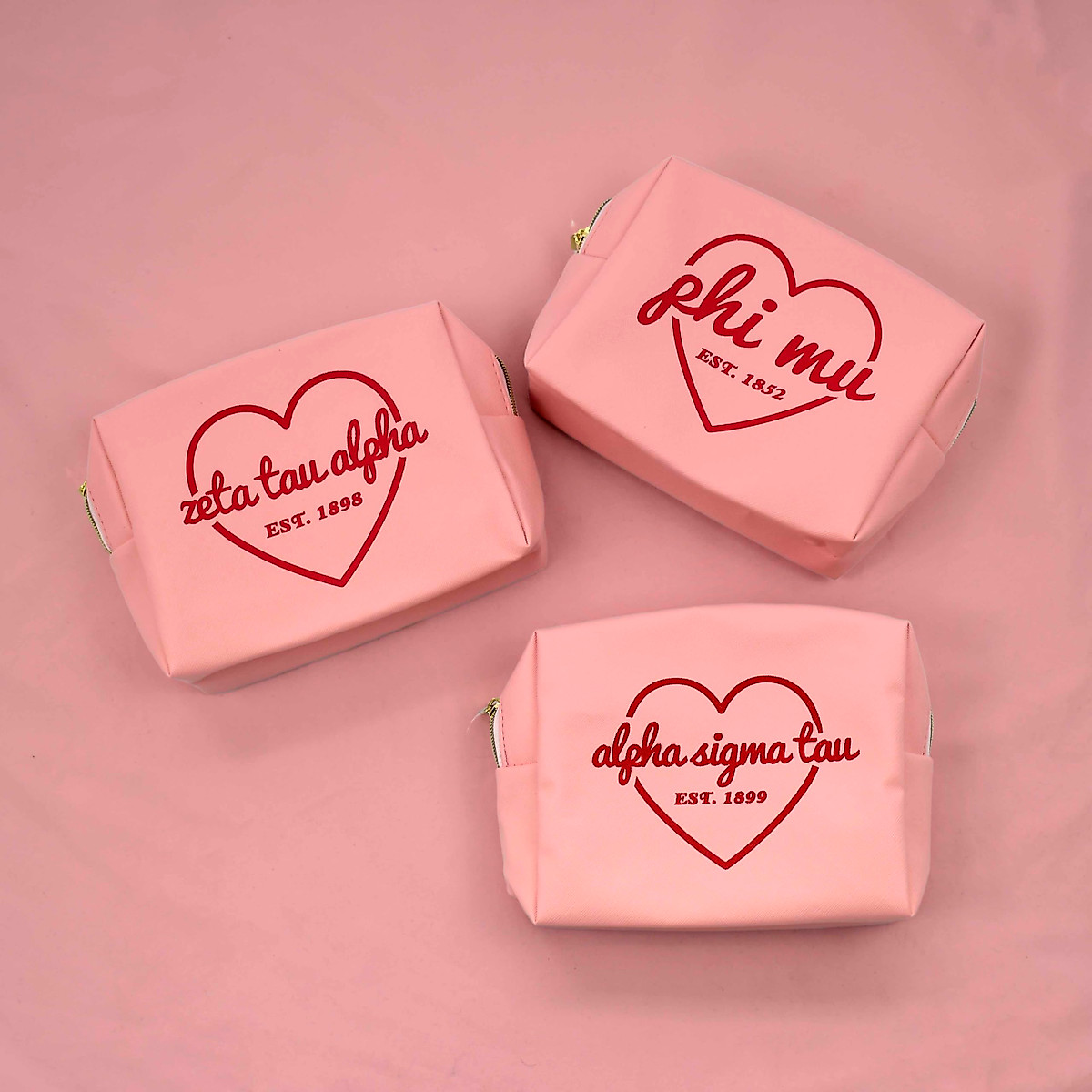 Sorority Shop Kappa Kappa Gamma Makeup Bag - Multi-Purpose PU Leather, Water-Resistant Makeup travel bag with Licensed Design and Zipper Closure, Perfect Kappa Kappa Gamma Sorority Gifts for Women