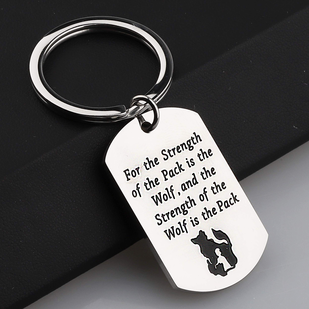 BEKECH The Book Inspired Gift Wolf Quote Keychain For the Strength of the The Wolf Keychain Inspirational Community Gift for Coworker Colleague Friends (silver)