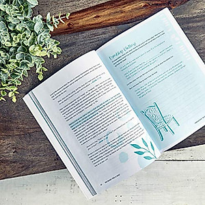 We Saved You a Seat - Teen Girls' Bible Study Book: Finding and Keeping Lasting Friendships