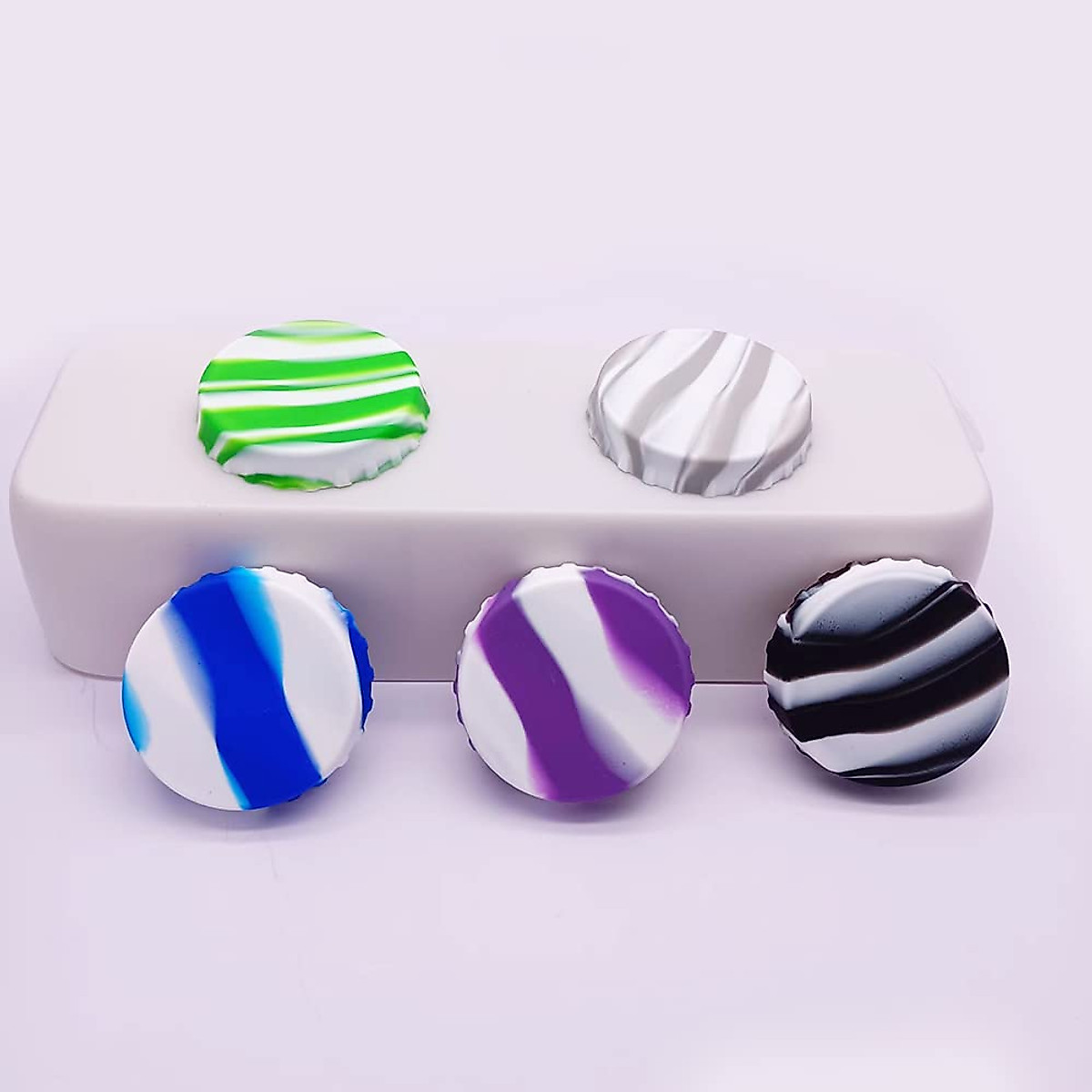 5 pcs Soda / Beverage / Beer Can Lids, Can Covers, Can Caps, Can Stopper/ Can Saver, Fits standard soda cans, a2055