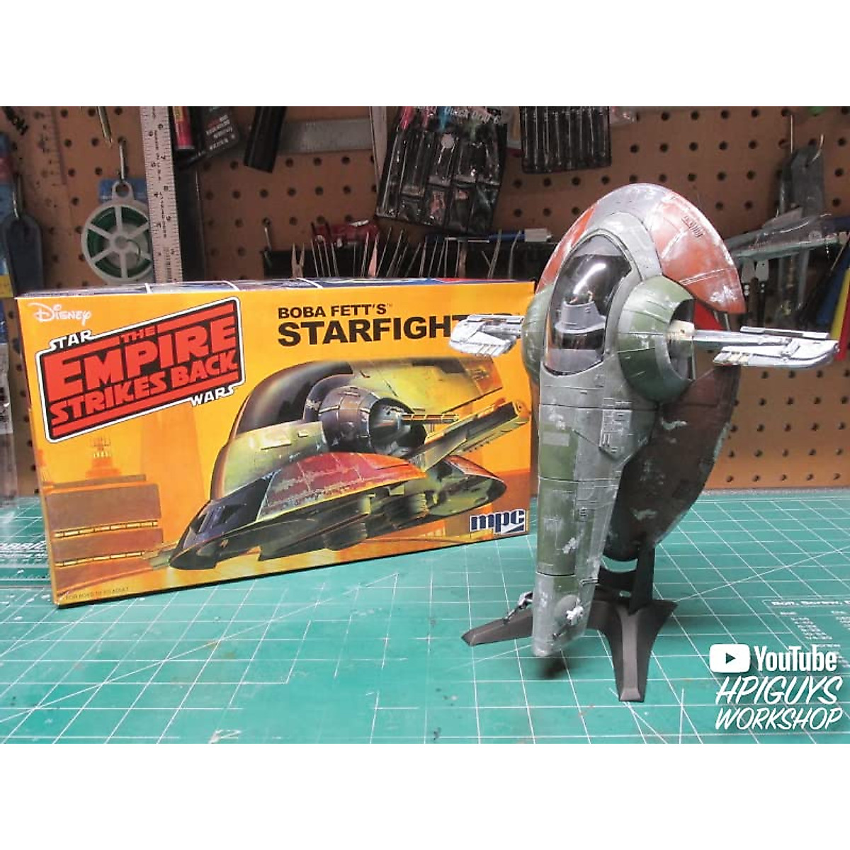 MPC Star Wars: The Mandalorian Boba Fett's Starfighter 1:85 Scale Model Kit