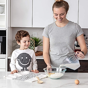 4-Piece Angled Liquid Measuring Cups Plastic Set - Mini Oz, 1, 2 and 4 Plastic Measuring Cup Sizes - Plastic Measuring Cups For Liquids with ML & Cups Measures - KPKitchen Small & Large Measure Cup