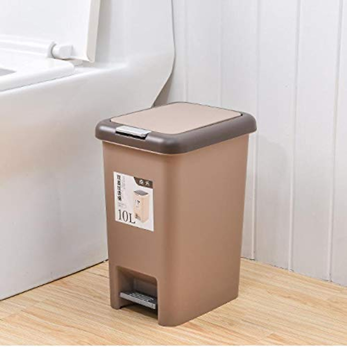 Adaap Step-On Lid Trash Can for Home Kitchen and Bathroom Garbage Trash Can Brushed Rectangular Garbage Bin 10 Gallon,Coffee(A100659vdf)
