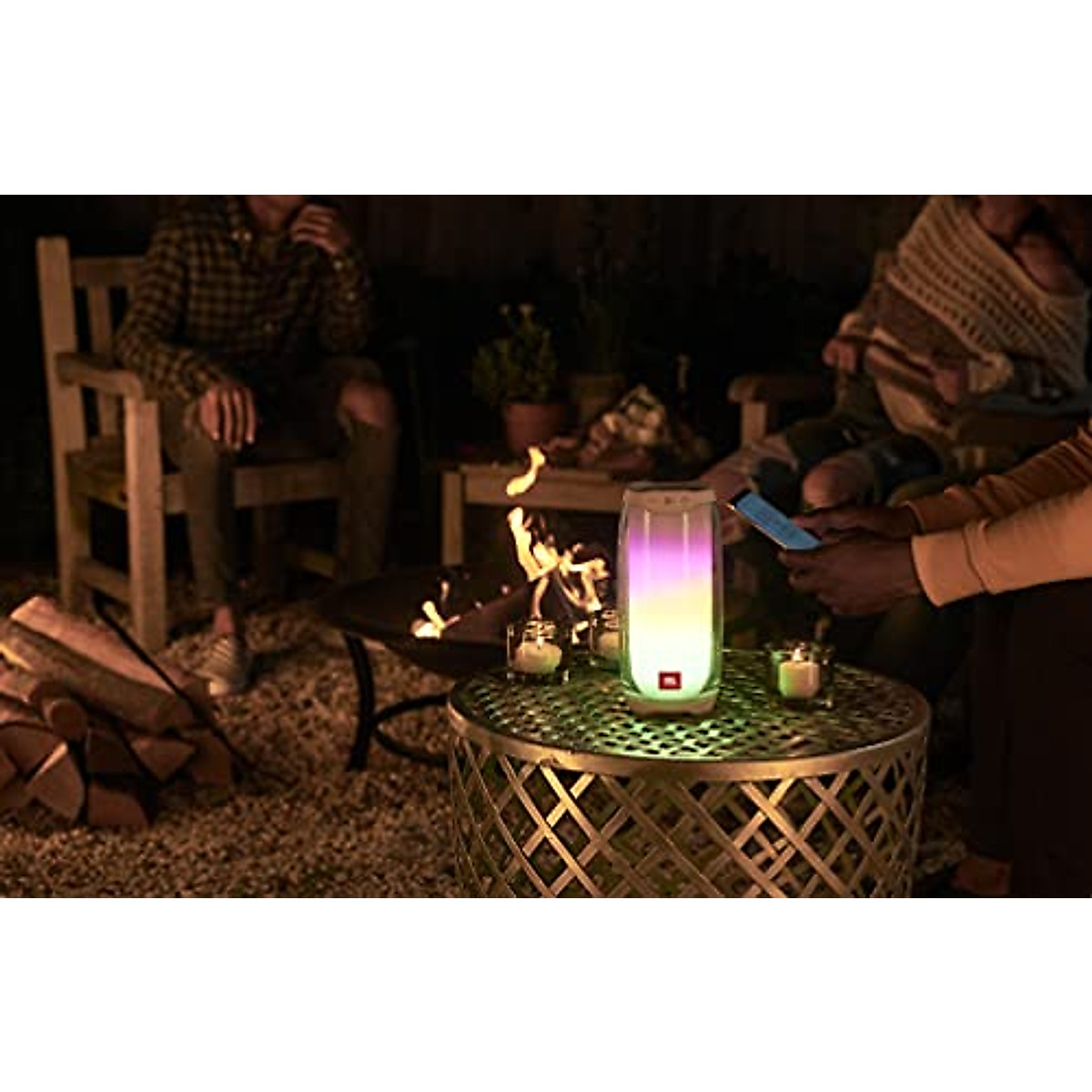 JBL Pulse 4 - Portable Bluetooth Speaker with 360 degrees LED lights, powerful sound and deep bass, IPX7 waterproof, 12 hours of playtime, JBL PartyBoost for multiple speaker pairing (White)