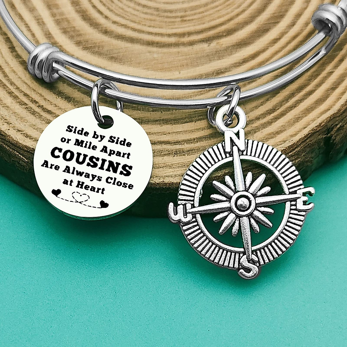 Cousins Gifts Cousin Expandable Bracelet Cousin Jewelry for Women Cousins Bracelet Gifts Cousin Bangle Birthday Gift for Cousin Friend Female Appreciation Gift for Cousin Sister Christmas Wedding Gift