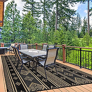HiiARug Indoor Outdoor Rug Reversible Mats Plastic Straw Rug Patio Decor Rugs Waterproof Large Floor Mat and Rug for Patio, Deck, Picnic, Backyard, Beach, RV, Trailer, Camping (6'x9' Black)