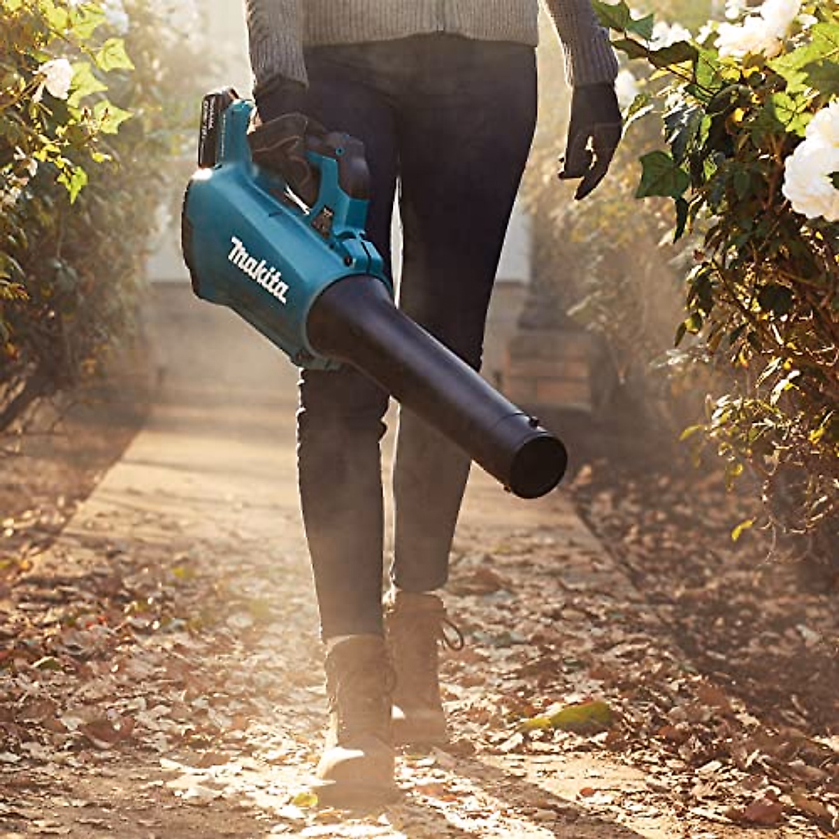 Makita XBU03SM1 18V LXT® Lithium-Ion Brushless Cordless Blower Kit (4.0Ah)