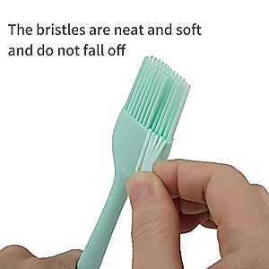 Brush roast Turkey with grease Basting Brush Silicone Pastry Baking Brush BBQ Sauce Marinade Meat Glazing Oil Brush Heat Resistant, Kitchen Cooking Baste Pastries (1 Small,1 Large, Light Green)