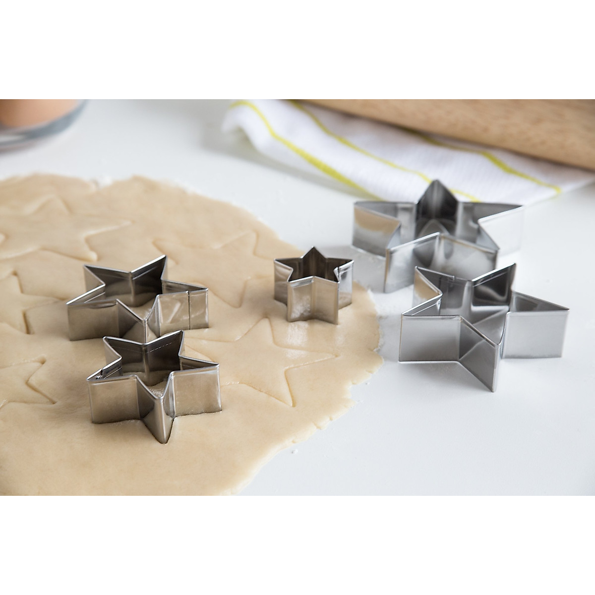 Fox Run Star Cookie Cutter Set, Set of 5, Silver
