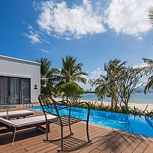 VINGLI Outdoor Rocking Chair, Heavy Duty 660 LBS Wrought Cast Iron Rocking Chair with Back & Armrest, Metal Patio Rockers for Porch, Backyard or Garden