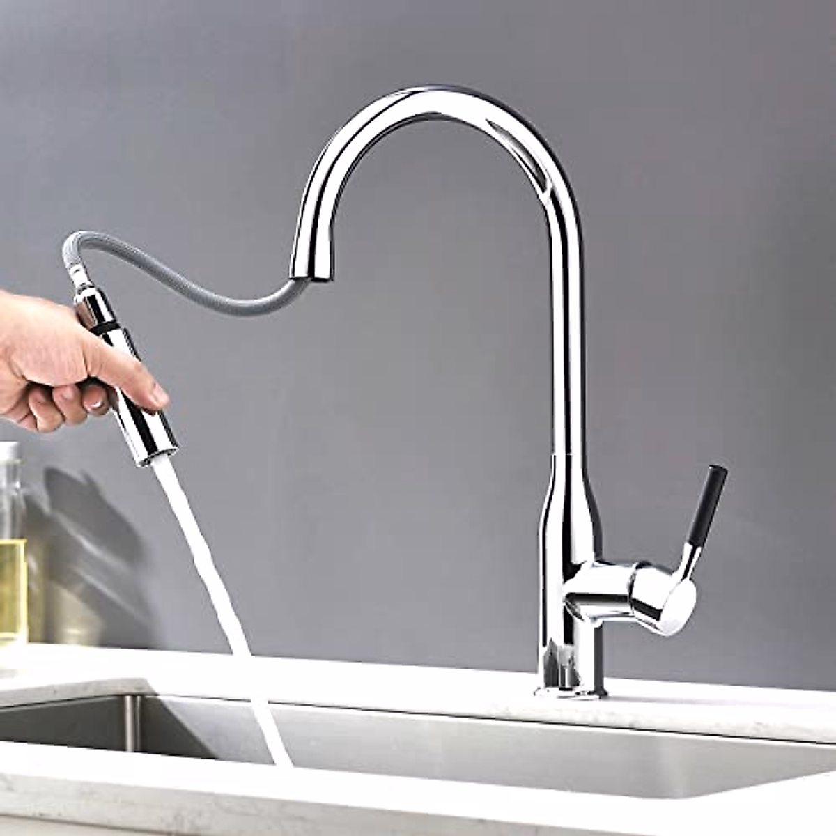 Leekayer Pull Out Kitchen Faucet with Sprayer Chrome Finish Kitchen Mixer Tap Single Lever One Hole Mount 2 Water Flow Type