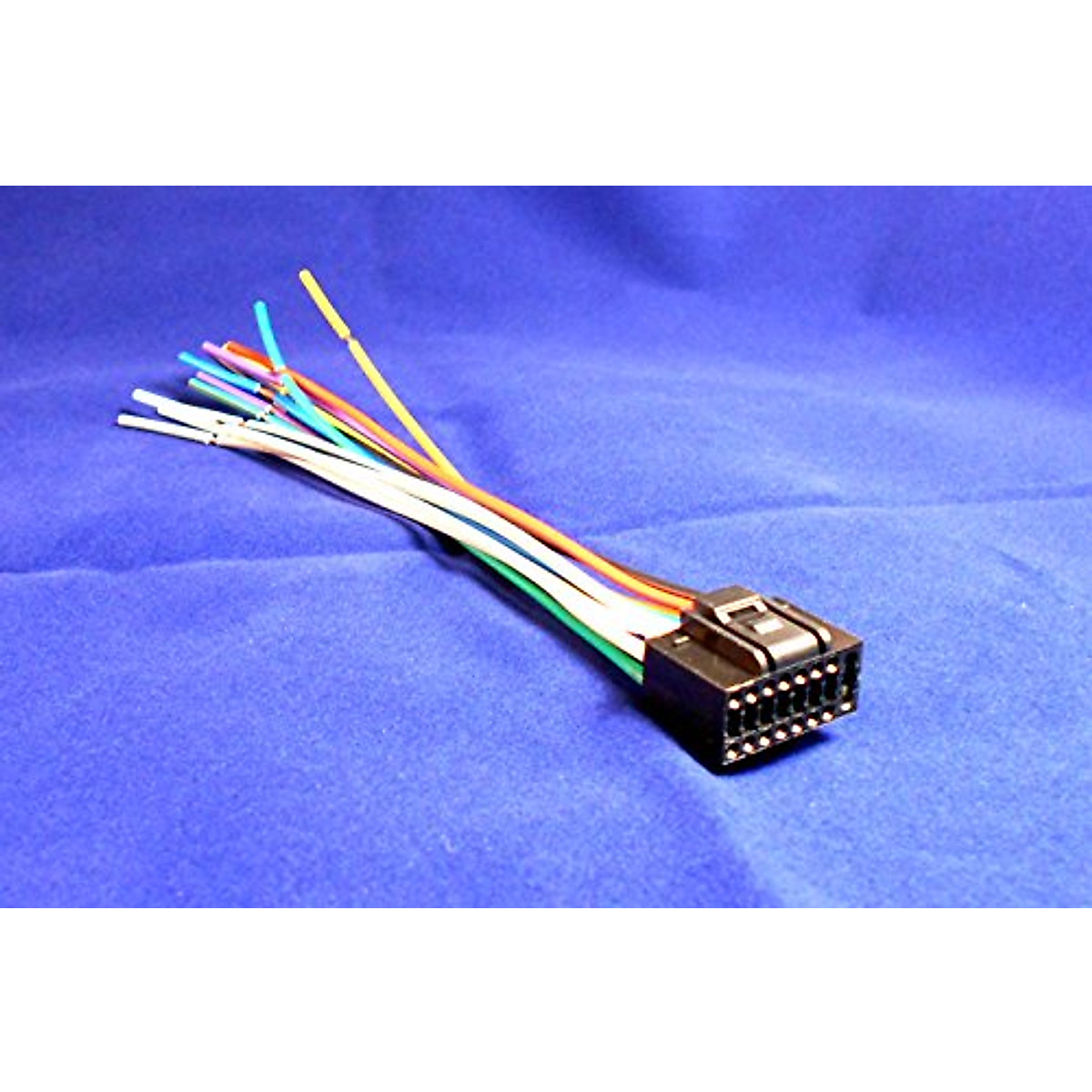 Axxera AXV820 DVD receiver Auto Stereo Wiring Harness Plug