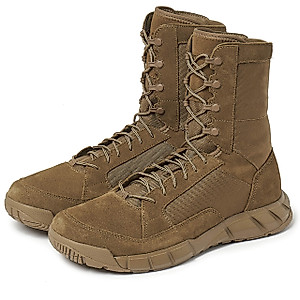 Oakley Men's Coyote Leather Light Assault Boot 2 with Nylon Laces Lock System and Breathable Synthetic Material Sized 6