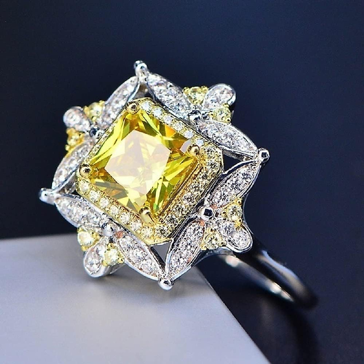 925 Sterling Silver Yellow Diamond Princess Cut Diamond Ladies Ring Luxury Party Square Cut Simulation 5A Moissanite Engagement Ring CZ Ladies Ring Fashion Wedding Ring Ring Size 6-10 603 (8)