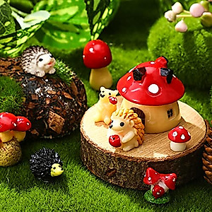 30 Pcs Resin Mini Hedgehog Mushroom Miniature Figurines Outdoor Garden Animals Figurines Fairy Garden Accessories Tiny Hedgehog Mushroom Figurines for House Terrarium Plant Pots Bonsai Craft Decor