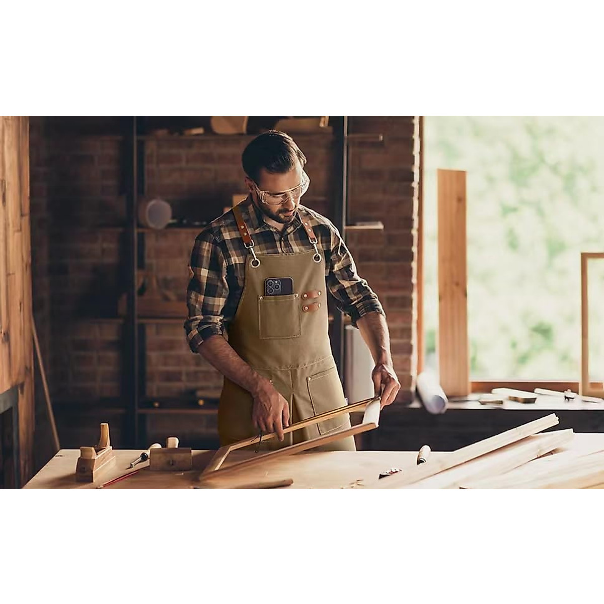 KOYYTO Chef Aprons for Men Women with Large Pockets,Heavy Duty Canvas Apron,Adjustable Straps for Barber,BBQ,Bartender,Gardening,Hairstylist,Painting,Cosmetology etc(Khaki)