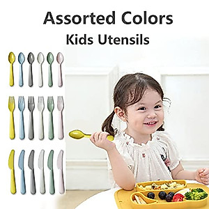 18Pcs Plastic Toddler Utensils Set Kids Spoons Forks Knife Colored Baby Flatware Set Silverware Set Reusable Plastic Utensils BPA Free Dishwasher Safe Plastic Cutlery
