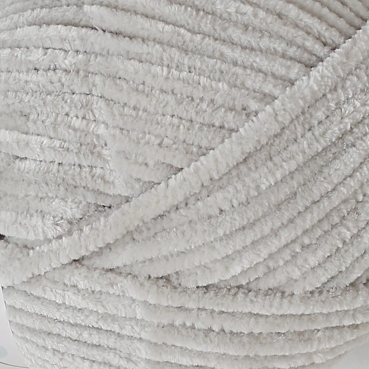 2 Skein La Mia Mellow Velvet Chenille Yarn for Knitting and Crocheting Baby Clothes, Blankets and Accessories, 100% Polyester, 100 gr (3.5 oz) / 115 m (125 Yards), Super Bulky, Light Grey - 942