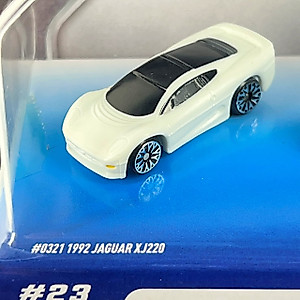 Micro Machines 2021 Series 6 Starter Pack #23 Micro Track Day - 1992 Jaguar XJ220, 2010 Corvette C6 Z06, McLaren P1