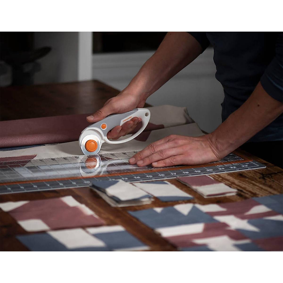 Fiskars Comfort Loop (45mm) Rotary Cutter, 1, White